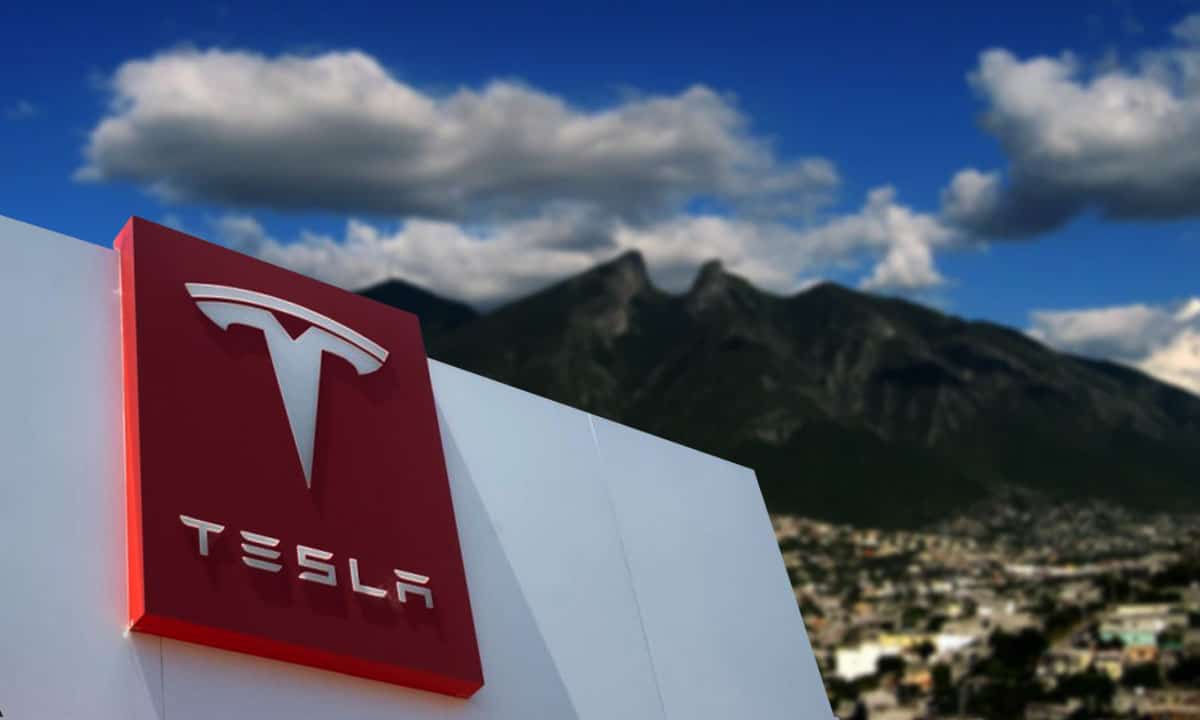 Tesla sí va a Nuevo León; Rohan Patel aclara rumores - Revista Fortuna