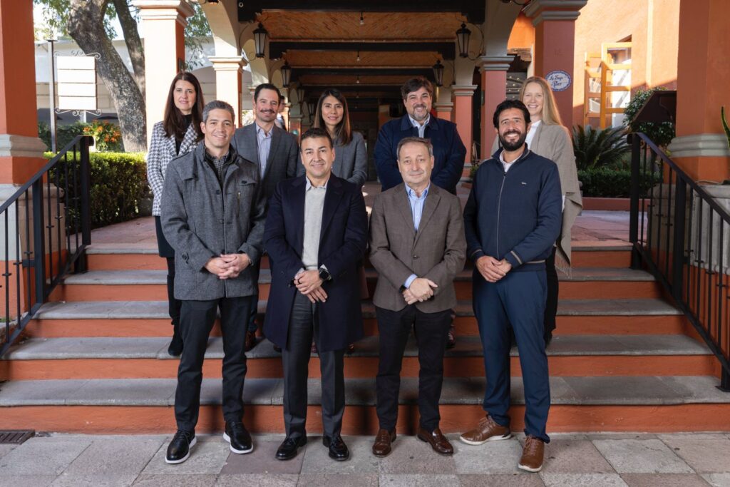 Jorge Luis Caridad asumió presidencia AMIIF 2025–2026, apuesta por ...